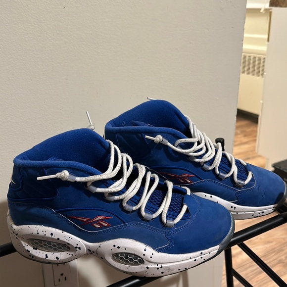 Reebok | Shoes | Redbox Question | Poshmark